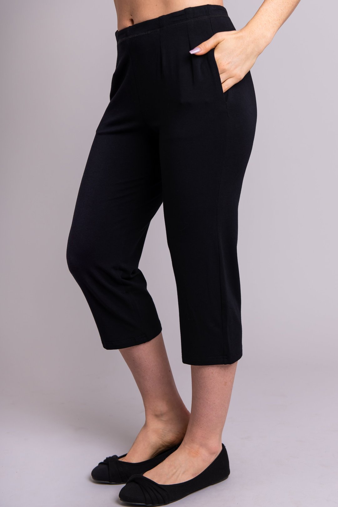 Local Fashion: Bamboo Susan Capri – Daring Diva Purses Winnipeg